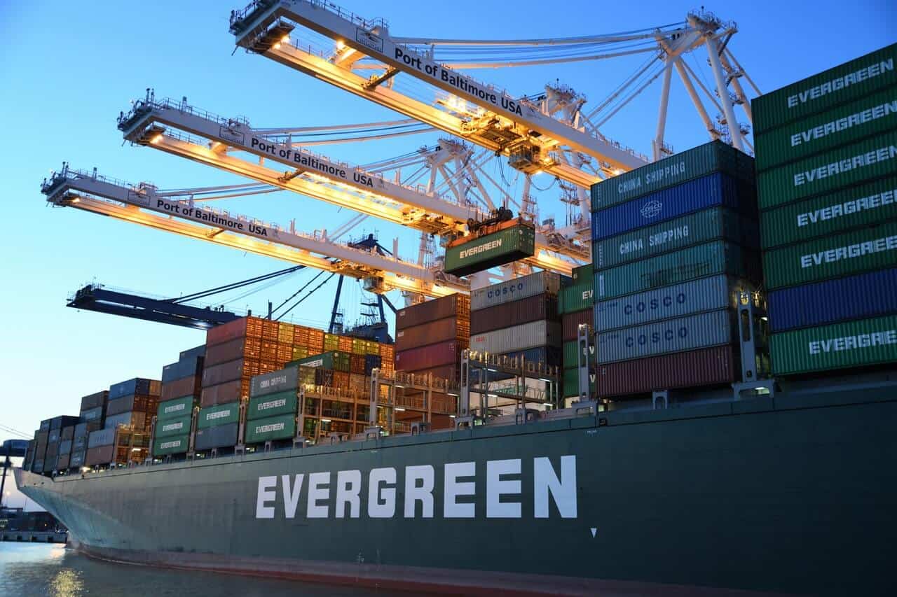 Commercial Vessels Expert Witness - Cahn Litigation Services